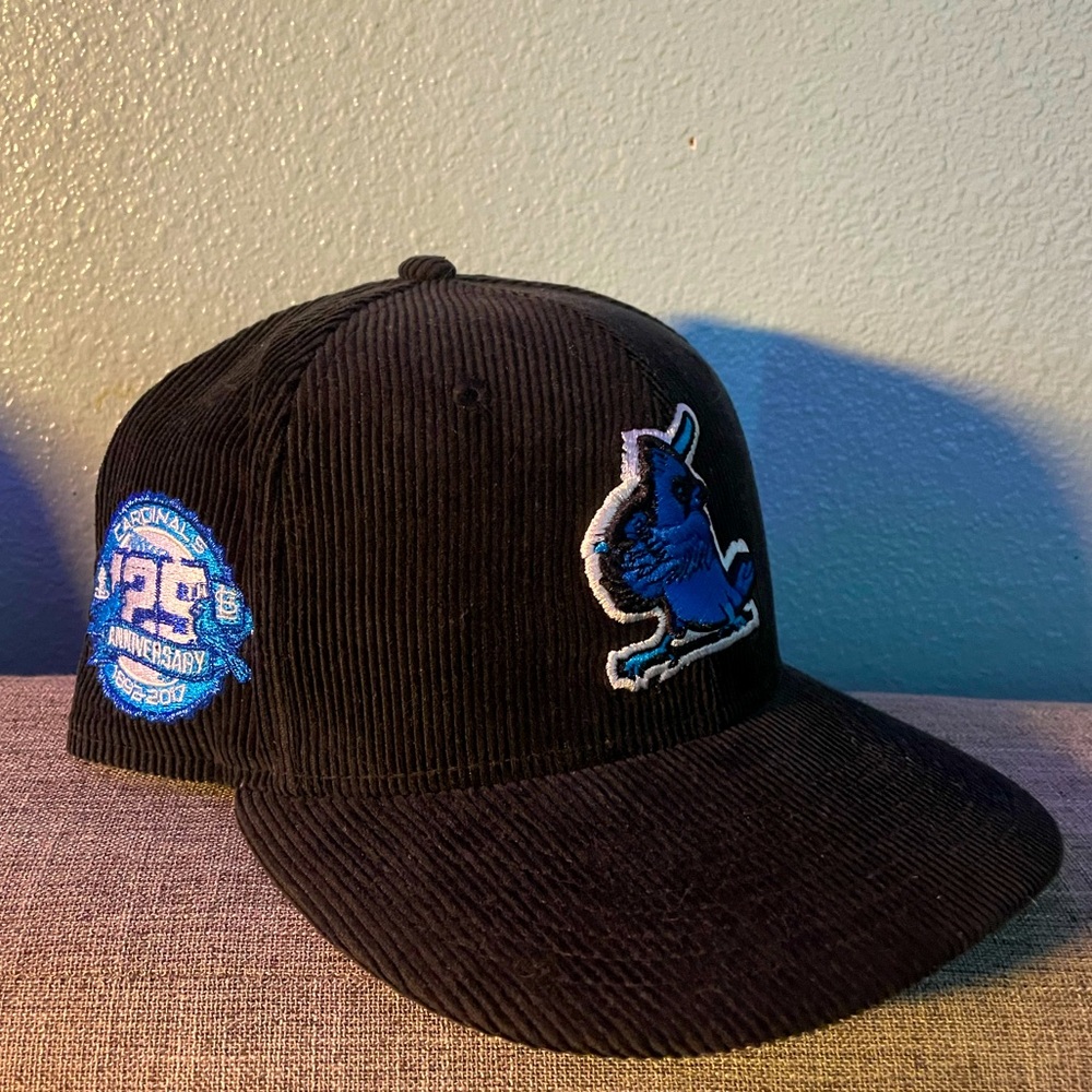 New Era 59fifty Exclusive Custom Fitted Hat - (St. Lo… - Gem